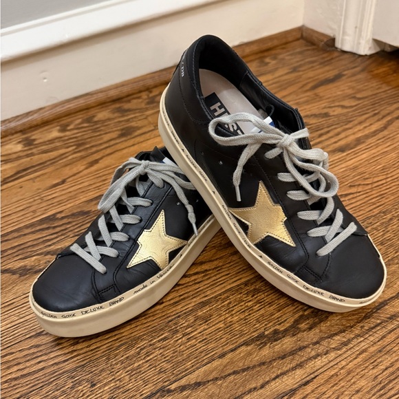 Golden Goose | Shoes | Golden Goose Black Sneakers With Gold Star ...